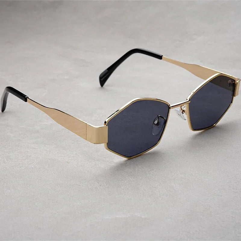 Ravara Shades – Benjamin Clay