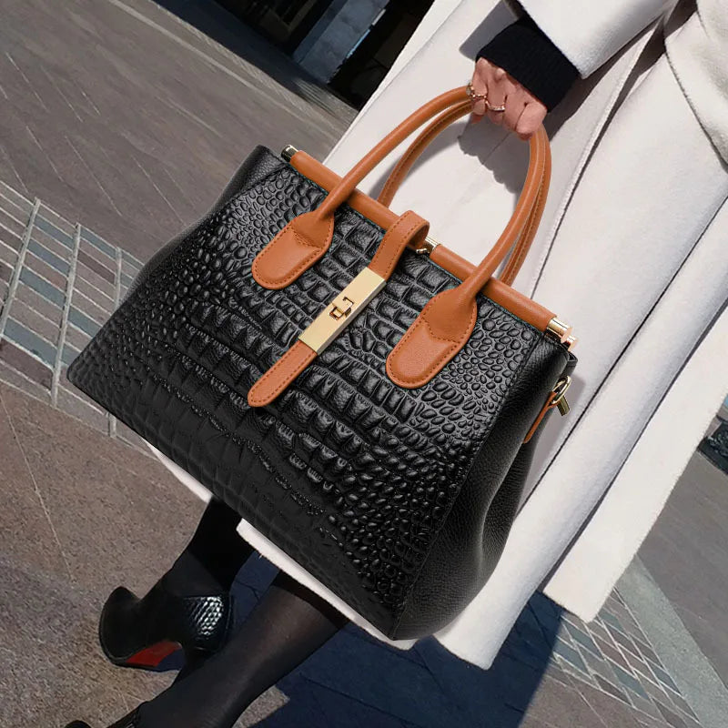 Valencia Handbag – Benjamin Clay